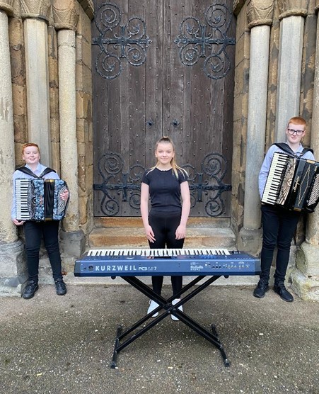 Visiting & Local Artistes | Shetland Accordion and Fiddle Club & Festival